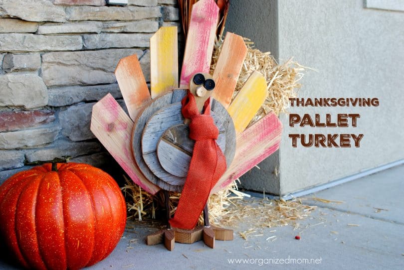 Upcycle Decor: Thanksgiving Pallet Turkey – The Organized Mom