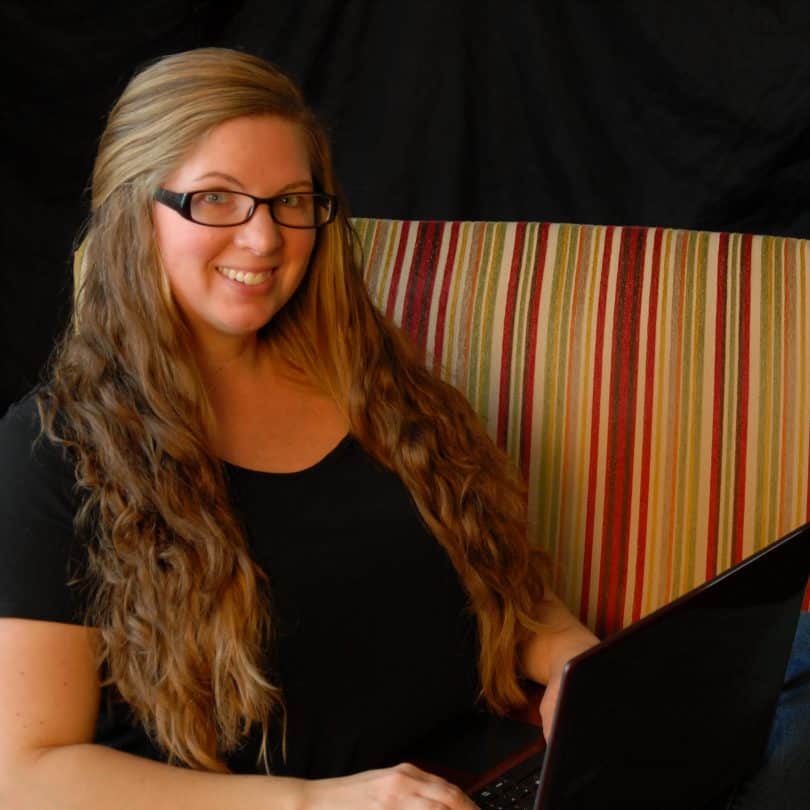 Elizabeth Joyce – The Organized Mom