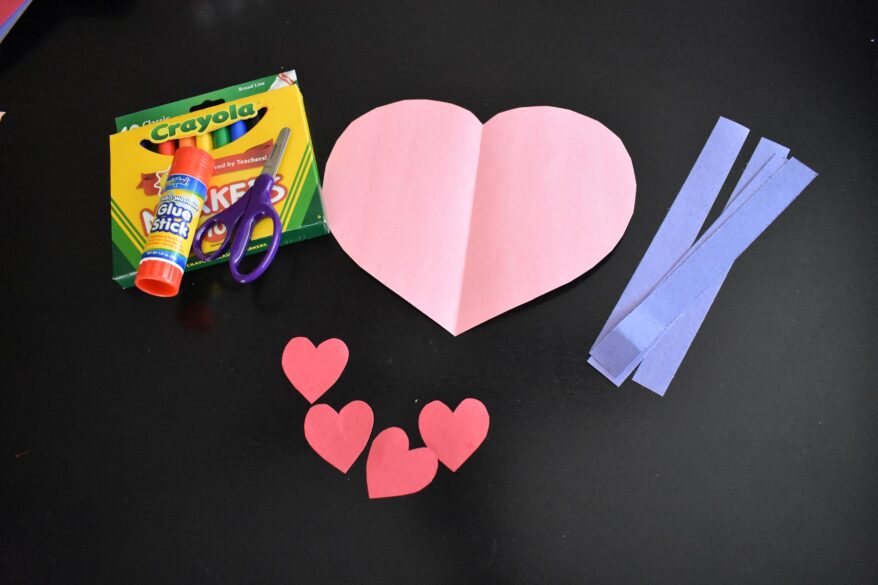 Three Fun and Easy Valentine’s Day Crafts – The Organized Mom