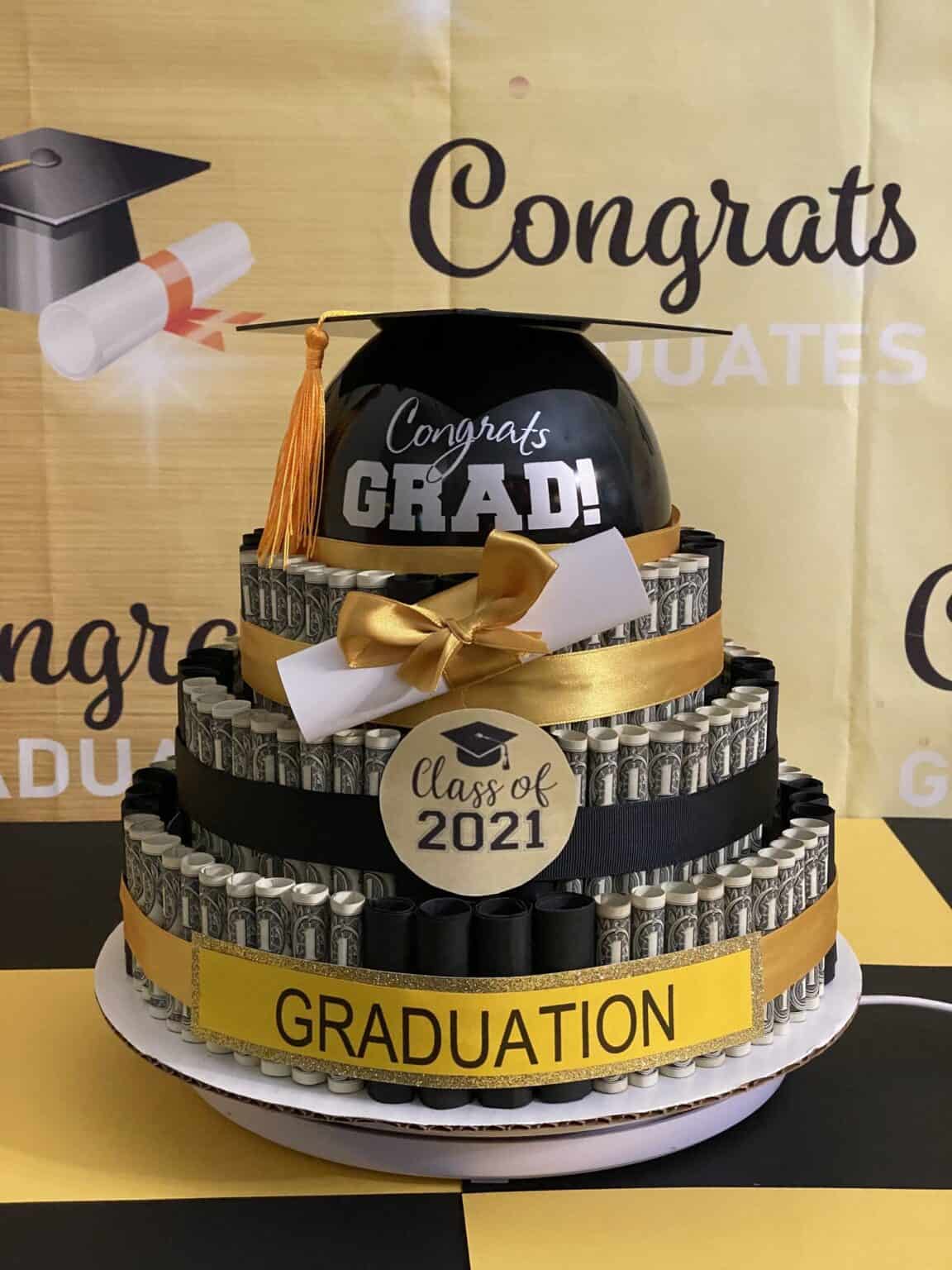 How to Make Your Graduation Gift Memorable – The Organized Mom