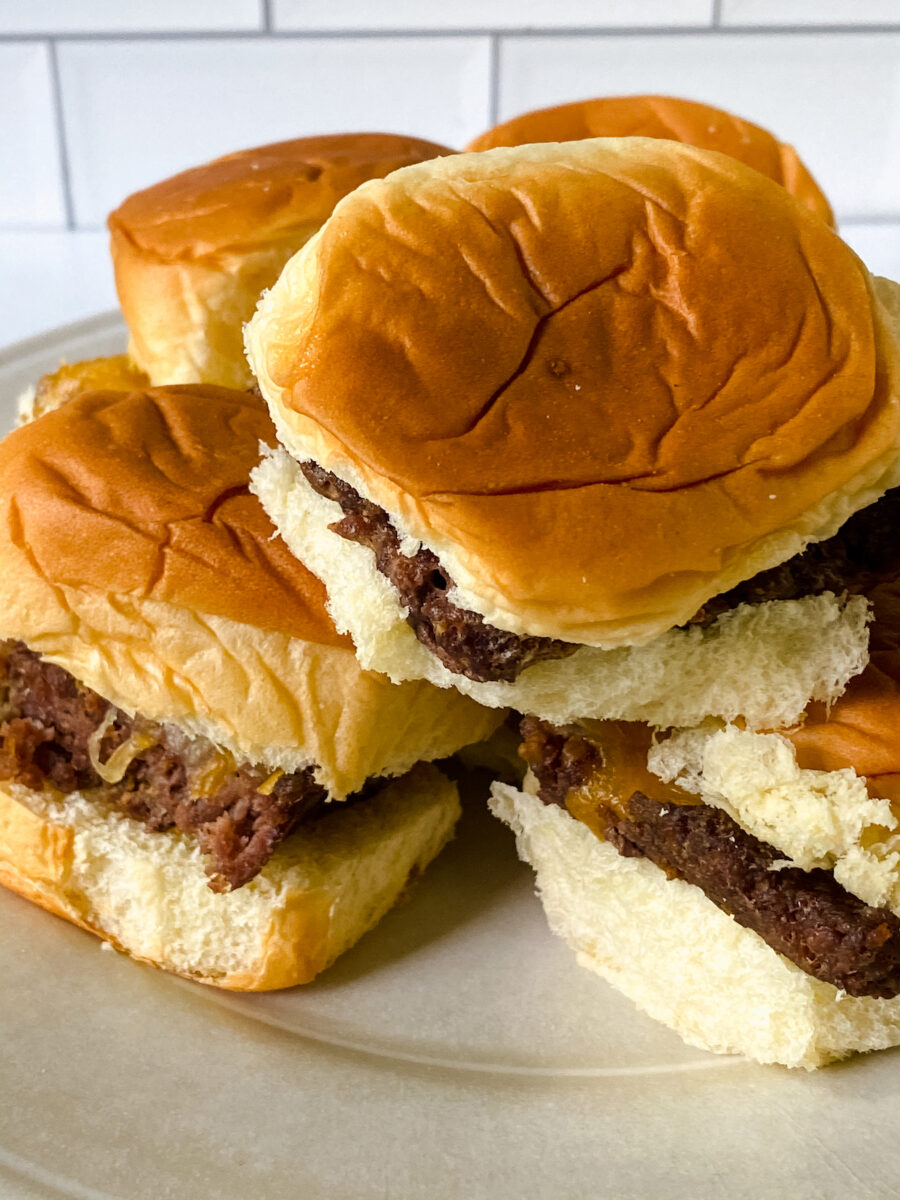 Easy Cheeseburger Slider Bake – The Organized Mom