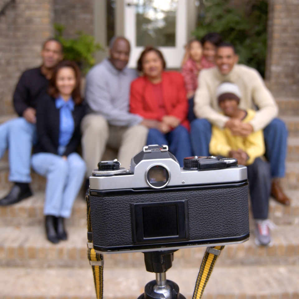 How To DIY Your Family Photos – The Organized Mom